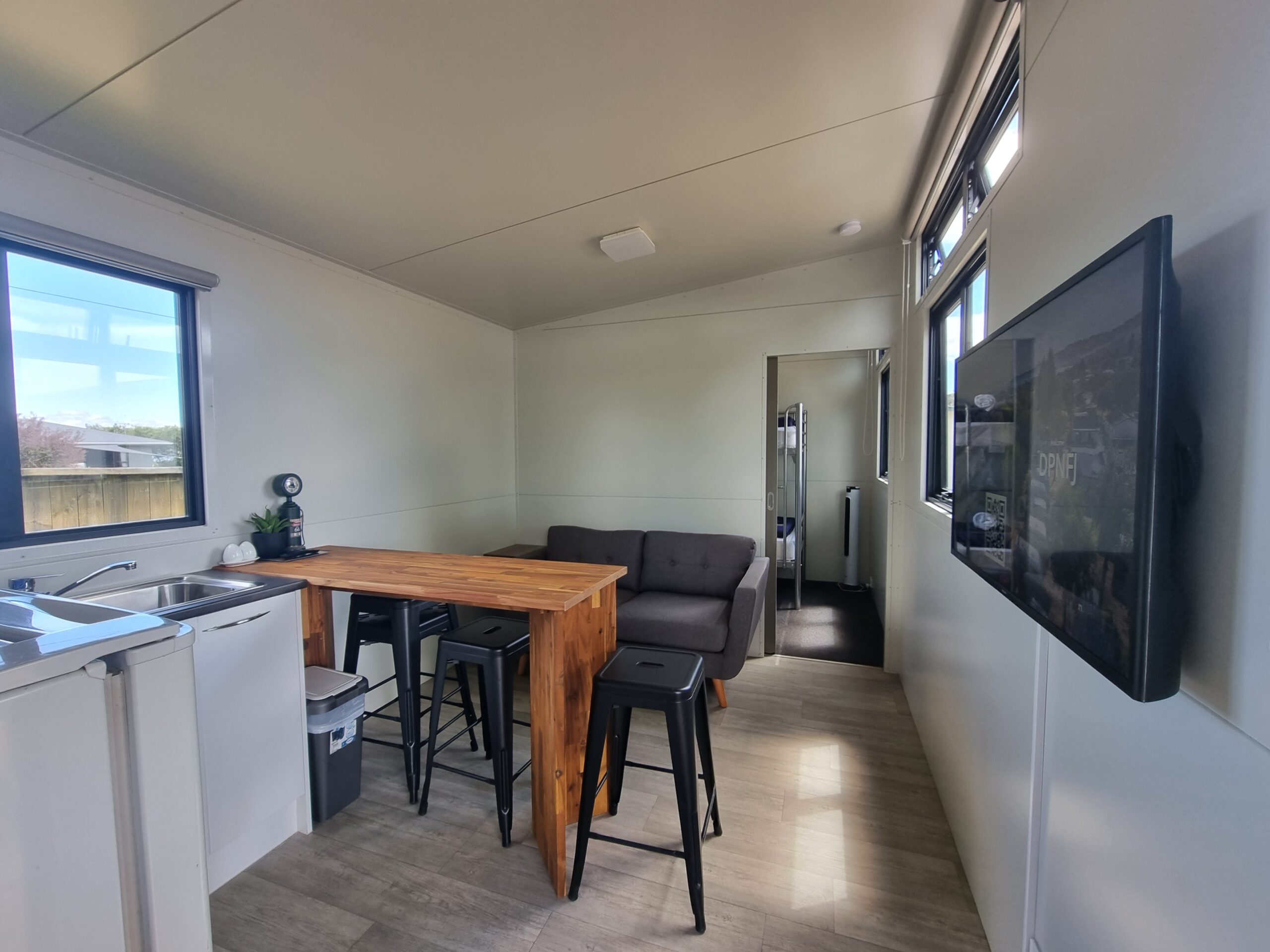 Self-Contained Units - Taupo TOP 10 Holiday Park